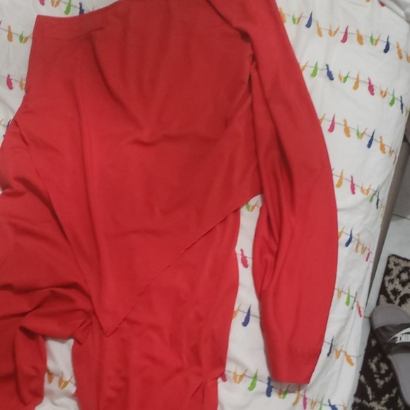 Other | Jumpsuits Rojo Largo De Una Manga Talla M | Poshmark